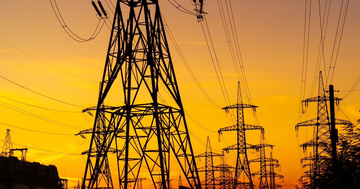 UK-first AI grid trial cuts London data centre power demand ...